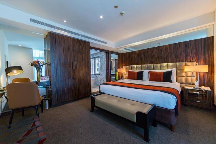 Отзывы об отеле Voco Bonnington Dubai (Ex. Bonnington Jumeirah Lake ...